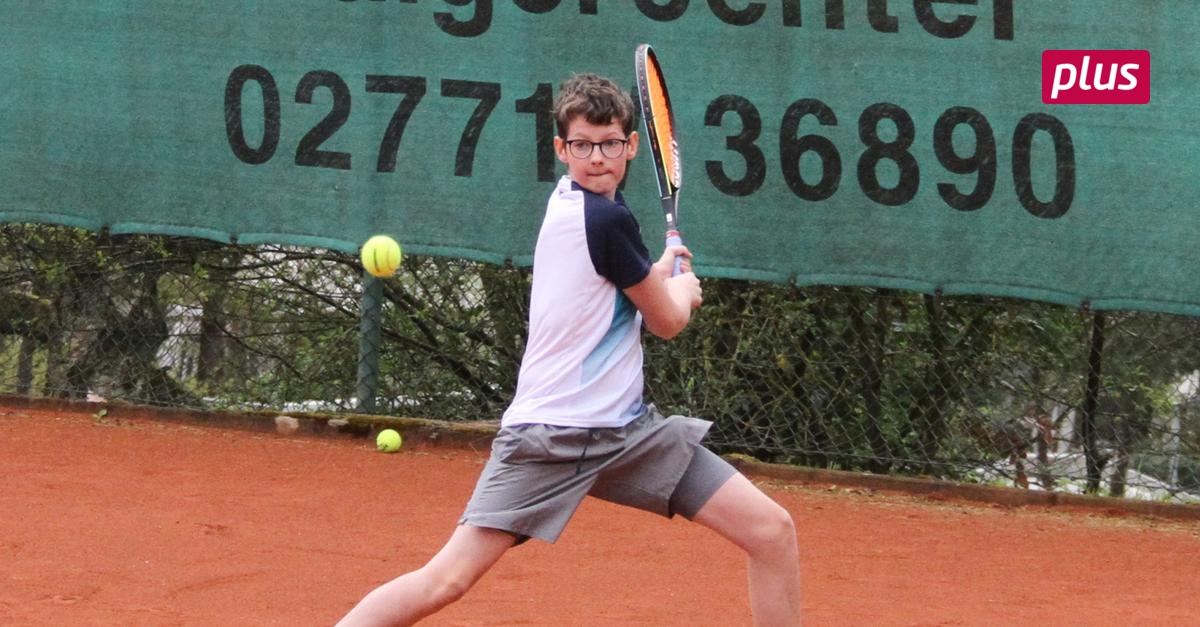 Tennis-Bezirksmeisterschaften: Braun und Walter sind Finalisten